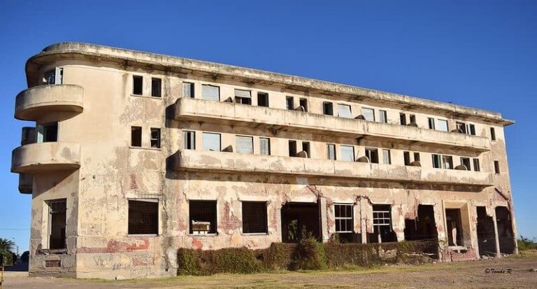 Del lujo a las ruinas: cinco hoteles abandonados que atesoran grandes ...